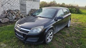 Черный Опель Астра 2005 в Пакруойис, объемом двигателя 1.70 л и пробегом 300 тыс. км за 470 €, фото 5 на AUTOMOTO.COM.LV