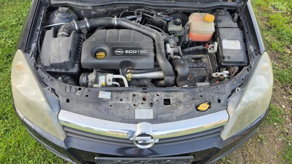 Opel Astra 2005 Pakruojis vietnÄ Melns Opel Astra 2005 Pakruojis, ar dzinÄja tilpumu 1.70 L un nobraukumu 300 tÅ«kst. km par 470 ā¬, foto 11 vietnÄ AUTOMOTO.COM.LV
