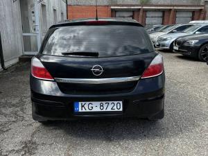 Melns Opel Astra 2006 Daugavpils, ar dzinēja tilpumu 1.90 L un nobraukumu 290 tūkst. km par 1890 €, foto 6 vietnē AUTOMOTO.COM.LV