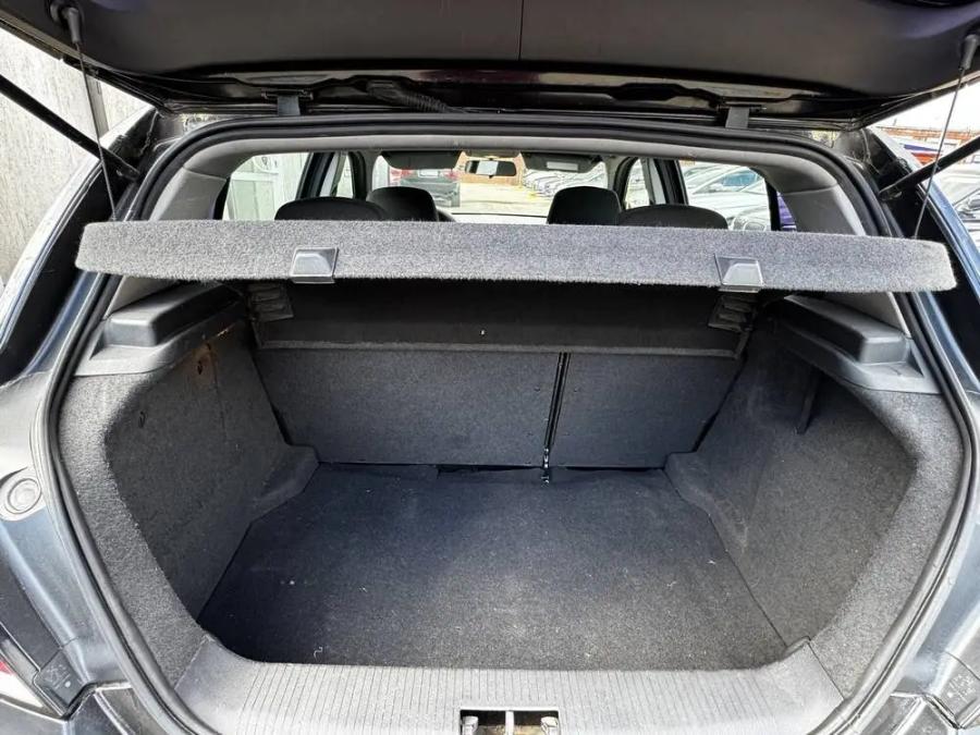 Melns Opel Astra 2006 Daugavpils, ar dzinēja tilpumu 1.90 L un nobraukumu 290 tūkst. km par 1890 €, foto 19 vietnē AUTOMOTO.COM.LV