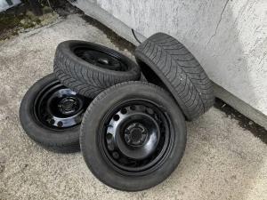 Melns Opel Astra 2006 Daugavpils, ar dzinēja tilpumu 1.90 L un nobraukumu 290 tūkst. km par 1890 €, foto 22 vietnē AUTOMOTO.COM.LV