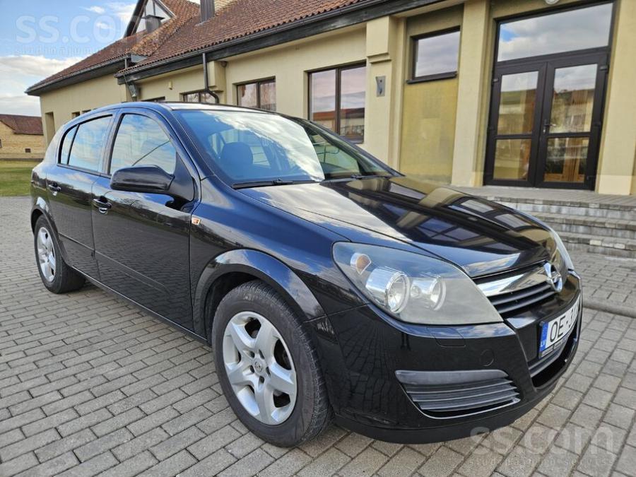 Melns Opel Astra 2006 Liepāja, ar dzinēja tilpumu 1.90 L un nobraukumu 334 tūkst. km par 2050 €, foto 4 vietnē AUTOMOTO.COM.LV