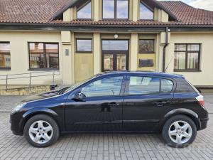 Melns Opel Astra 2006 Liepāja, ar dzinēja tilpumu 1.90 L un nobraukumu 334 tūkst. km par 2050 €, foto 5 vietnē AUTOMOTO.COM.LV