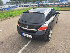 Melns Opel Astra 2006 Kauņa, ar dzinēja tilpumu 1.90 L un nobraukumu 320 tūkst. km par 999 €, foto 10 vietnē AUTOMOTO.COM.LV