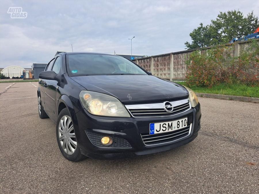 Melns Opel Astra 2006 Kauņa, ar dzinēja tilpumu 1.90 L un nobraukumu 320 tūkst. km par 999 €, foto 19 vietnē AUTOMOTO.COM.LV