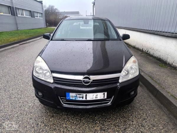 Melns Opel Astra 2007 Kauņa, ar dzinēja tilpumu 1.80 L un nobraukumu 193 tūkst. km par 2100 €, foto 9 vietnē AUTOMOTO.COM.LV