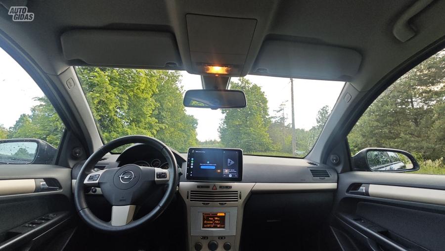 Melns Opel Astra 2007 Kauņa, ar dzinēja tilpumu 1.90 L un nobraukumu 258 tūkst. km par 2200 €, foto 9 vietnē AUTOMOTO.COM.LV