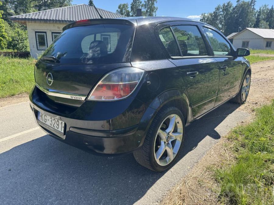Melns Opel Astra 2007 Ogre, ar dzinēja tilpumu 1.70 L un nobraukumu 209 tūkst. km par 2000 €, foto 5 vietnē AUTOMOTO.COM.LV