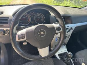 Melns Opel Astra 2007 Ogre, ar dzinēja tilpumu 1.70 L un nobraukumu 209 tūkst. km par 2000 €, foto 10 vietnē AUTOMOTO.COM.LV