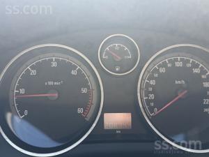 Melns Opel Astra 2007 Ogre, ar dzinēja tilpumu 1.70 L un nobraukumu 209 tūkst. km par 2000 €, foto 13 vietnē AUTOMOTO.COM.LV