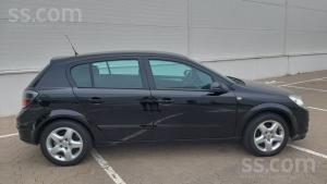 Melns Opel Astra 2007 Rīga, ar dzinēja tilpumu 1.60 L un nobraukumu 239 tūkst. km par 1990 €, foto 10 vietnē AUTOMOTO.COM.LV