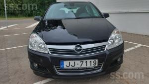Melns Opel Astra 2007 Rīga, ar dzinēja tilpumu 1.60 L un nobraukumu 239 tūkst. km par 1990 €, foto 14 vietnē AUTOMOTO.COM.LV