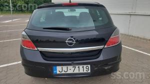 Melns Opel Astra 2007 Rīga, ar dzinēja tilpumu 1.60 L un nobraukumu 239 tūkst. km par 1990 €, foto 15 vietnē AUTOMOTO.COM.LV