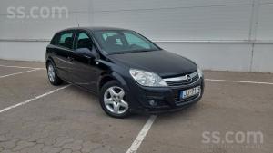 Melns Opel Astra 2007 Rīga, ar dzinēja tilpumu 1.60 L un nobraukumu 239 tūkst. km par 1990 €, foto 18 vietnē AUTOMOTO.COM.LV