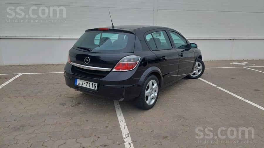 Melns Opel Astra 2007 Rīga, ar dzinēja tilpumu 1.60 L un nobraukumu 239 tūkst. km par 1990 €, foto 22 vietnē AUTOMOTO.COM.LV