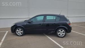 Melns Opel Astra 2007 Rīga, ar dzinēja tilpumu 1.60 L un nobraukumu 239 tūkst. km par 1990 €, foto 27 vietnē AUTOMOTO.COM.LV
