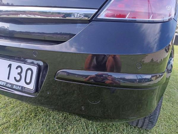 Melns Opel Astra 2007 Kauņa, ar dzinēja tilpumu 1.60 L un nobraukumu 173 tūkst. km par 1450 €, foto 9 vietnē AUTOMOTO.COM.LV
