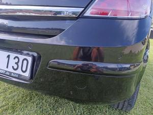 Black Opel Astra 2007 in Kaunas, with an engine capacity of 1.60 L and mileage of 173 thousand km for 1450 €, photo 10 on AUTOMOTO.COM.LV