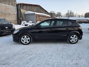 Melns Opel Astra 2008 Rēzekne, ar dzinēja tilpumu 1.90 L un nobraukumu 0 tūkst. km par 1650 €, foto  vietnē AUTOMOTO.COM.LV