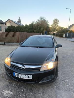 Melns Opel Astra 2008 Šilutė, ar dzinēja tilpumu 1.20 L un nobraukumu 340 tūkst. km par 1000 €, foto  vietnē AUTOMOTO.COM.LV