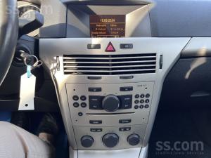 Melns Opel Astra 2008 Talsi, ar dzinēja tilpumu 1.30 L un nobraukumu 156 tūkst. km par 3190 €, foto 14 vietnē AUTOMOTO.COM.LV