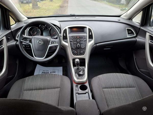 Melns Opel Astra 2009 Marijampole, ar dzinēja tilpumu 1.60 L un nobraukumu 250 tūkst. km par 2699 €, foto 6 vietnē AUTOMOTO.COM.LV