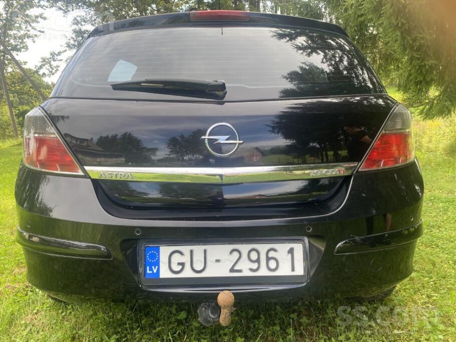 Melns Opel Astra 2009 Krāslava, ar dzinēja tilpumu 1.90 L un nobraukumu 0 tūkst. km par 2200 €, foto 5 vietnē AUTOMOTO.COM.LV