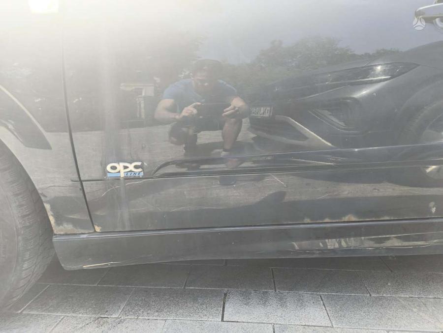 Melns Opel Astra 2009 Viļņa, ar dzinēja tilpumu 1.91 L un nobraukumu 240 tūkst. km par 700 €, foto 14 vietnē AUTOMOTO.COM.LV