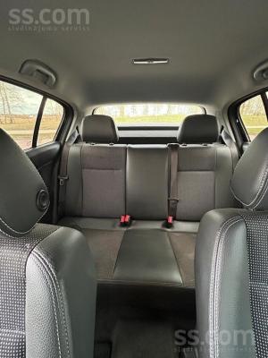 Melns Opel Astra 2009 Tukums, ar dzinēja tilpumu 1.90 L un nobraukumu 340 tūkst. km par 2200 €, foto 7 vietnē AUTOMOTO.COM.LV