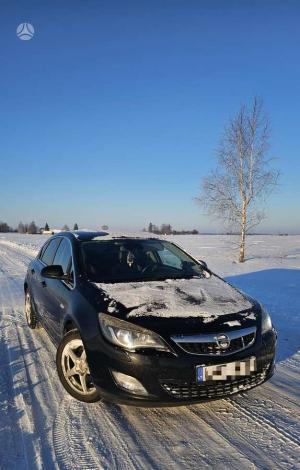 Melns Opel Astra 2010 Šauļi, ar dzinēja tilpumu 1.96 L un nobraukumu 300 tūkst. km par 4300 €, foto 9 vietnē AUTOMOTO.COM.LV
