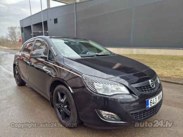 Melns Opel Astra 2010 Tallina, ar dzinēja tilpumu 1.60 L un nobraukumu 270 tūkst. km par 1998 €, foto 2 vietnē AUTOMOTO.COM.LV