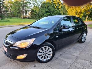 Melns Opel Astra 2010 Šilutė, ar dzinēja tilpumu 1.70 L un nobraukumu 250 tūkst. km par 2999 €, foto 6 vietnē AUTOMOTO.COM.LV