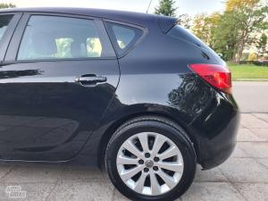 Melns Opel Astra 2010 Šilutė, ar dzinēja tilpumu 1.70 L un nobraukumu 250 tūkst. km par 2999 €, foto 30 vietnē AUTOMOTO.COM.LV