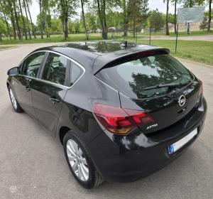 Melns Opel Astra 2010 Tauragė, ar dzinēja tilpumu 1.69 L un nobraukumu 293 tūkst. km par 3200 €, foto 8 vietnē AUTOMOTO.COM.LV
