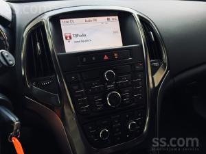 Black Opel Astra 2010 in Cesis, with an engine capacity of 2.00 L and mileage of 0 thousand km for 4750 €, photo 16 on AUTOMOTO.COM.LV