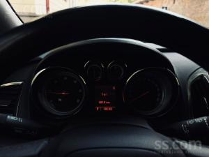 Black Opel Astra 2010 in Cesis, with an engine capacity of 2.00 L and mileage of 0 thousand km for 4750 €, photo 21 on AUTOMOTO.COM.LV
