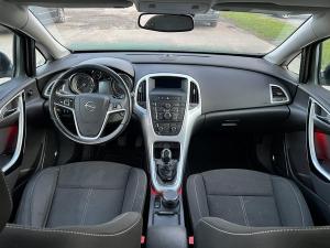 Melns Opel Astra 2010 Narva, ar dzinēja tilpumu 1.60 L un nobraukumu 157 tūkst. km par 2999 €, foto 11 vietnē AUTOMOTO.COM.LV