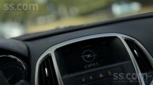 Black Opel Astra 2010 in Riga, with an engine capacity of 1.40 L and mileage of 247 thousand km for 2290 €, photo 13 on AUTOMOTO.COM.LV