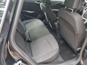 Melns Opel Astra 2010 Kauņa, ar dzinēja tilpumu 2.00 L un nobraukumu 216 tūkst. km par 2700 €, foto 9 vietnē AUTOMOTO.COM.LV