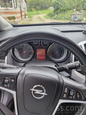 Melns Opel Astra 2010 Saldus, ar dzinēja tilpumu 1.70 L un nobraukumu 312 tūkst. km par 2000 €, foto 6 vietnē AUTOMOTO.COM.LV