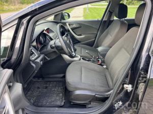 Melns Opel Astra 2010 Limbaži, ar dzinēja tilpumu 1.70 L un nobraukumu 262 tūkst. km par 1950 €, foto 9 vietnē AUTOMOTO.COM.LV
