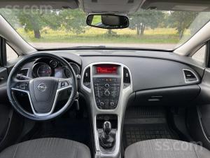 Melns Opel Astra 2010 Limbaži, ar dzinēja tilpumu 1.70 L un nobraukumu 262 tūkst. km par 1950 €, foto 13 vietnē AUTOMOTO.COM.LV