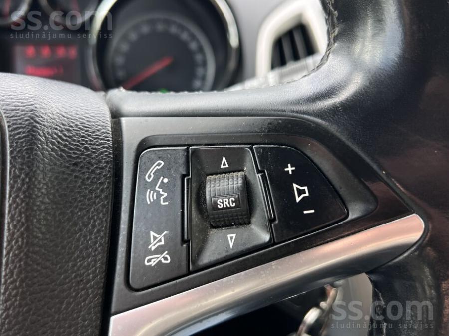 Melns Opel Astra 2010 Limbaži, ar dzinēja tilpumu 1.70 L un nobraukumu 262 tūkst. km par 1950 €, foto 19 vietnē AUTOMOTO.COM.LV