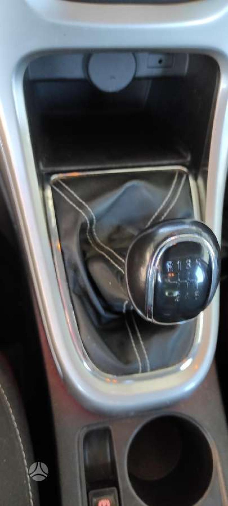 Melns Opel Astra 2011 Šilutė, ar dzinēja tilpumu 1.36 L un nobraukumu 212 tūkst. km par 2999 €, foto 10 vietnē AUTOMOTO.COM.LV