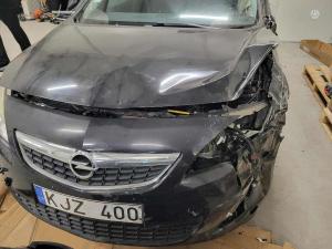 Melns Opel Astra 2011 Kauņa, ar dzinēja tilpumu 1.69 L un nobraukumu 190 tūkst. km par 850 €, foto 9 vietnē AUTOMOTO.COM.LV