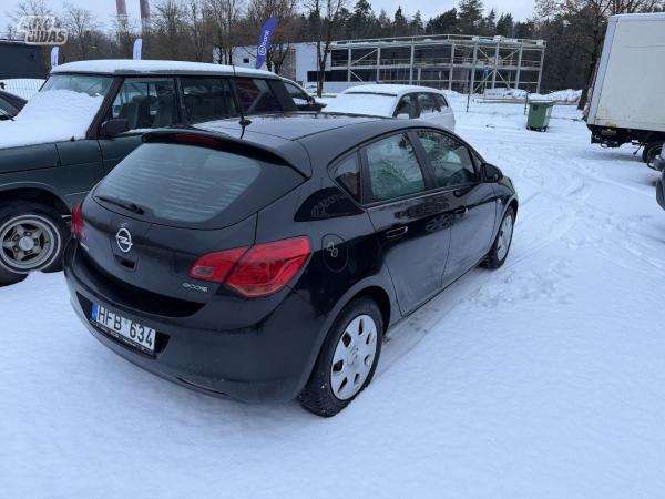 Melns Opel Astra 2011 Kauņa, ar dzinēja tilpumu 1.20 L un nobraukumu 296 tūkst. km par 1790 €, foto 5 vietnē AUTOMOTO.COM.LV