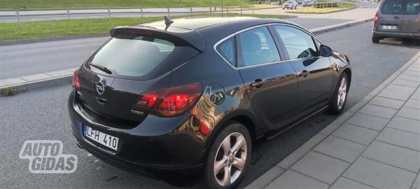 Melns Opel Astra 2011 Klaipėda, ar dzinēja tilpumu 1.60 L un nobraukumu 234 tūkst. km par 3200 €, foto 3 vietnē AUTOMOTO.COM.LV