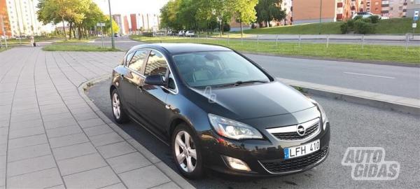 Melns Opel Astra 2011 Klaipėda, ar dzinēja tilpumu 1.60 L un nobraukumu 234 tūkst. km par 3200 €, foto 4 vietnē AUTOMOTO.COM.LV