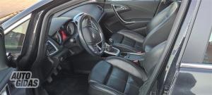 Black Opel Astra 2011 in Klaipeda, with an engine capacity of 1.60 L and mileage of 234 thousand km for 3200 €, photo 9 on AUTOMOTO.COM.LV