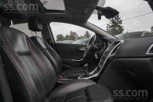 Melns Opel Astra 2011 Rīga, ar dzinēja tilpumu 2.00 L un nobraukumu 241 tūkst. km par 4990 €, foto 6 vietnē AUTOMOTO.COM.LV